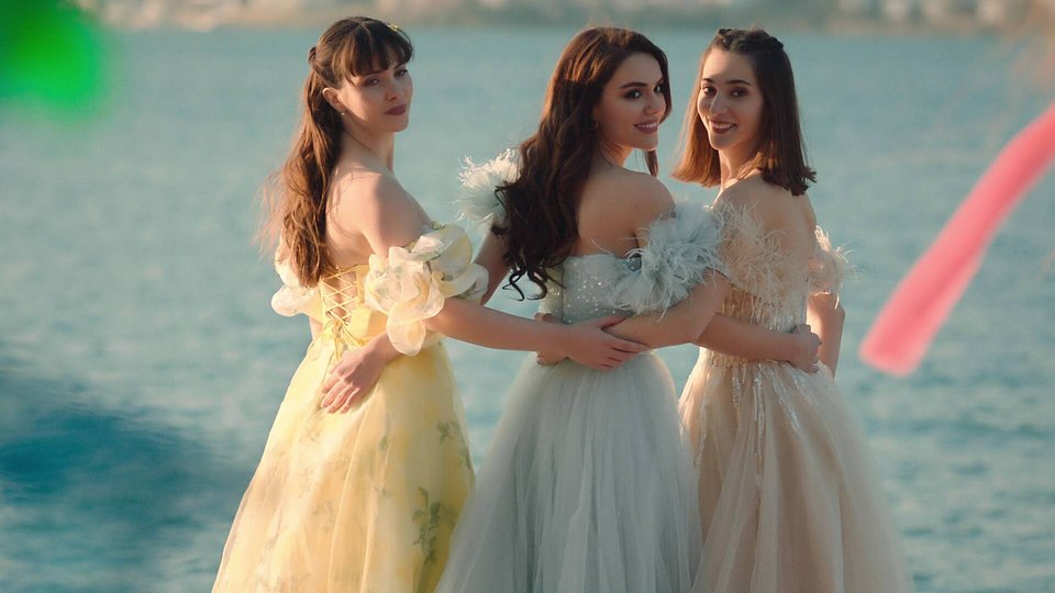 Turecki serial "Trzy siostry" już 14 marca o 15:55 w NOVELAS+ • CzasoStrefa